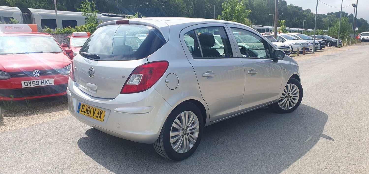 Used VAUXHALL CORSA 2011 Silver in Hassocks, West Sussex | The Caristocrat